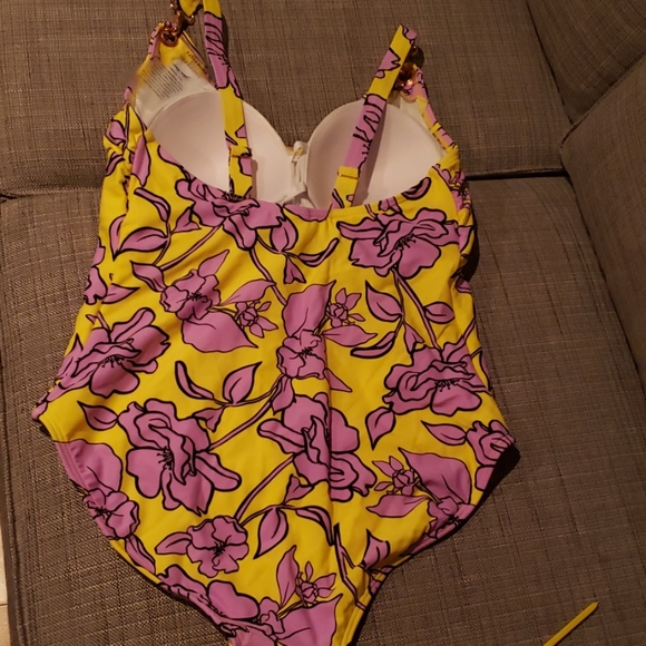 Swimsuits For All | Swim | Gabby Fresh Swimsuit | Poshmark